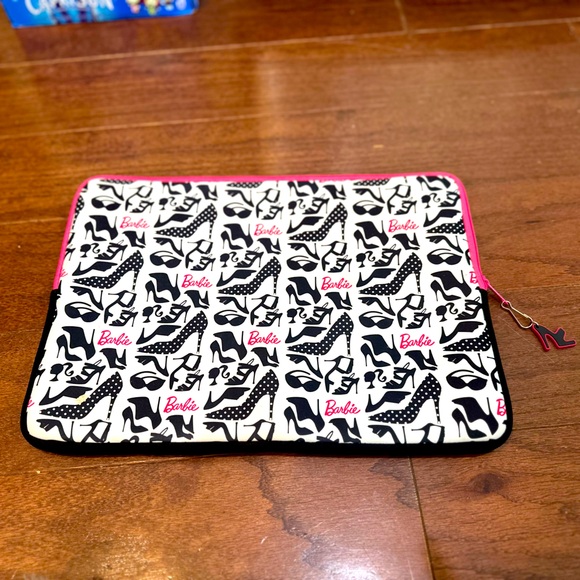 Barbie | Computers, Laptops & Parts | Barbie Heel Design Pink Zip Up ...